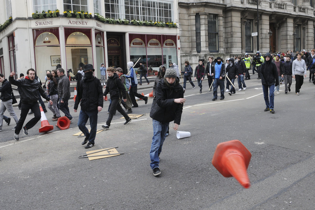 5 Tips to Stay Safe During Civil Unrest – Be Prepared - Emergency ...