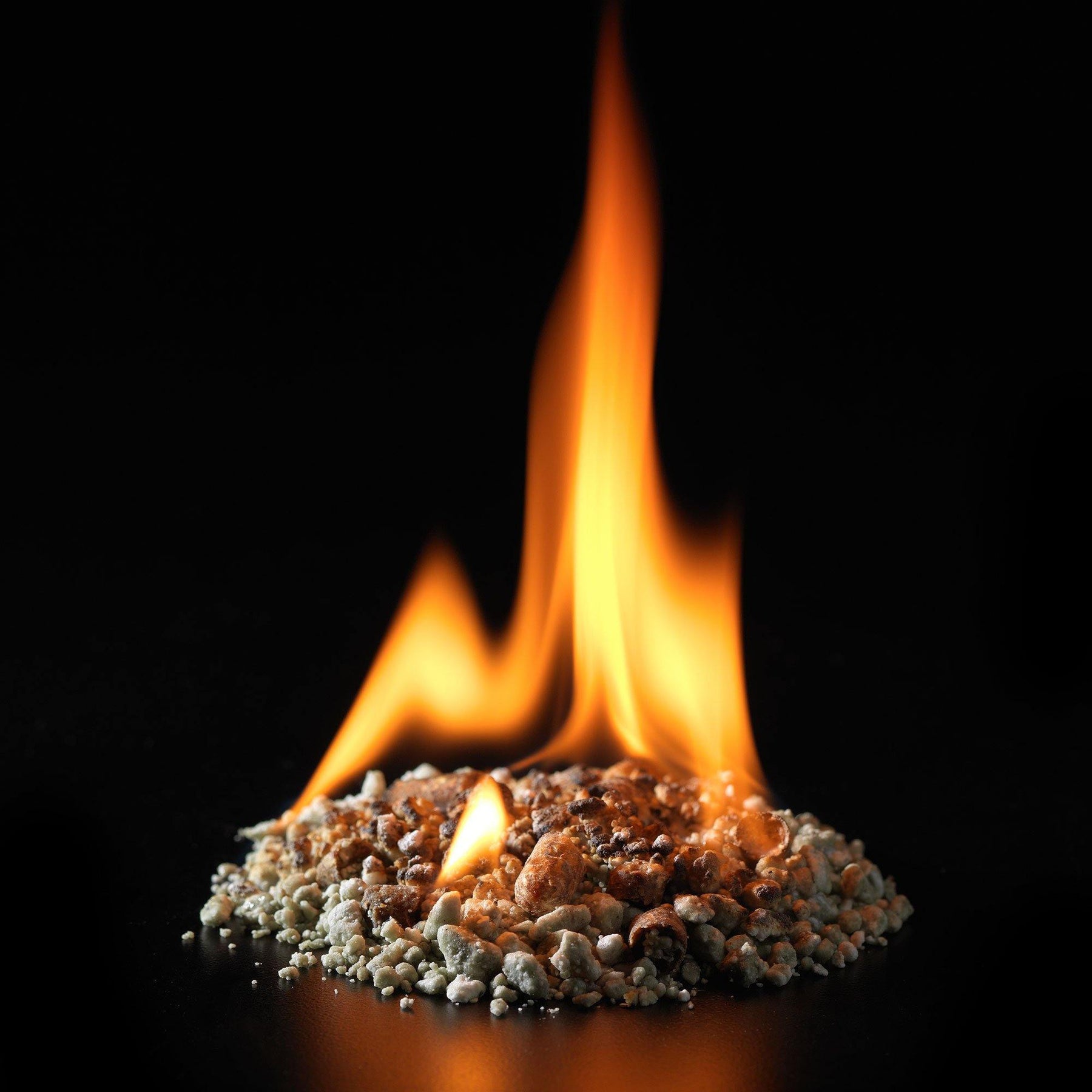 InstaFire Fire Starter Pouches (12 packs) – Be Prepared - Emergency ...